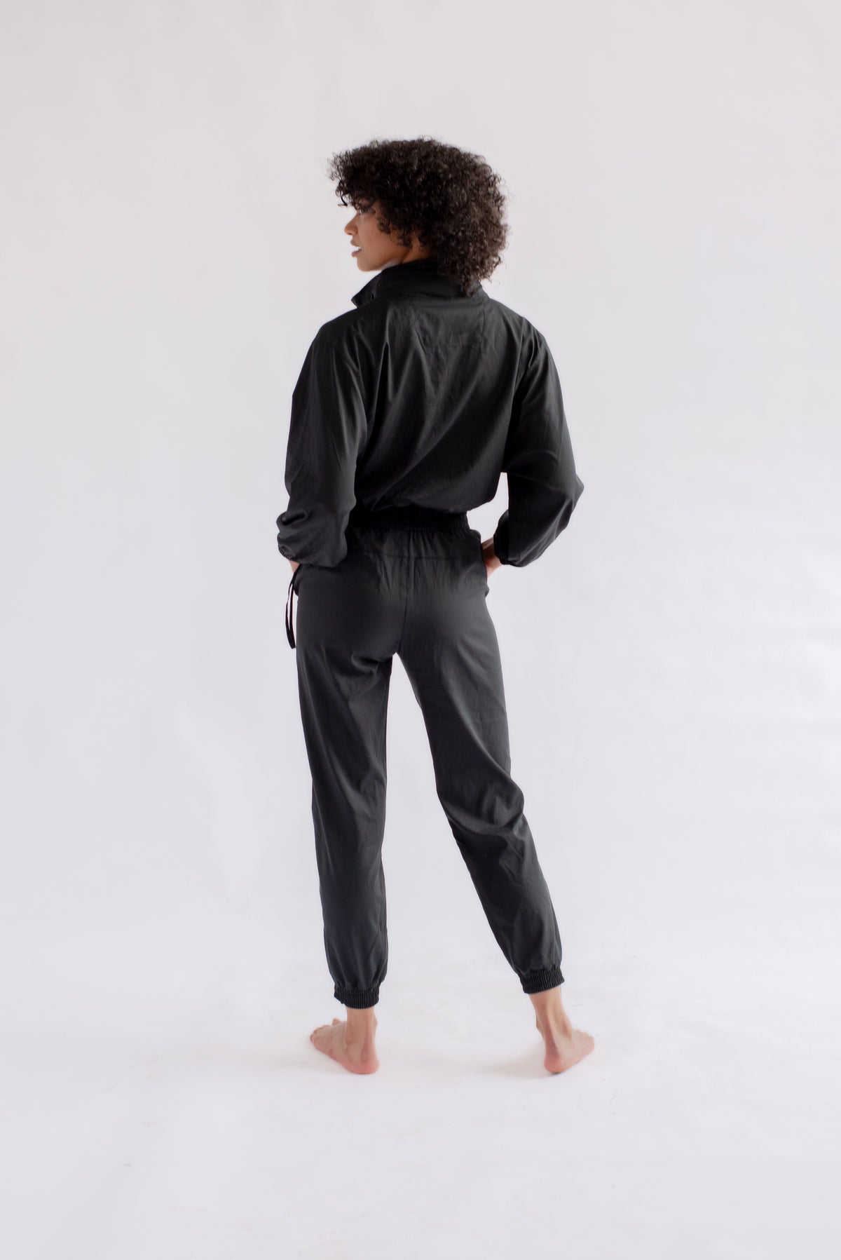 Hummingbird Half Zip Windbreaker Black | Squareco